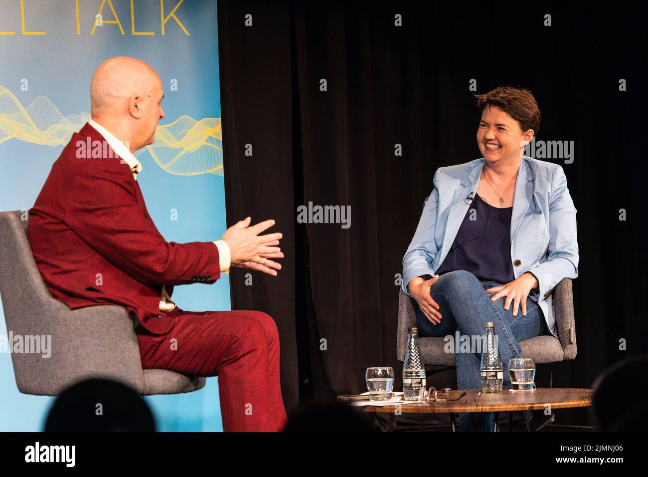 Ruth davidson mit iain dale -Fotos und -Bildmaterial in hoher Auflösung ...