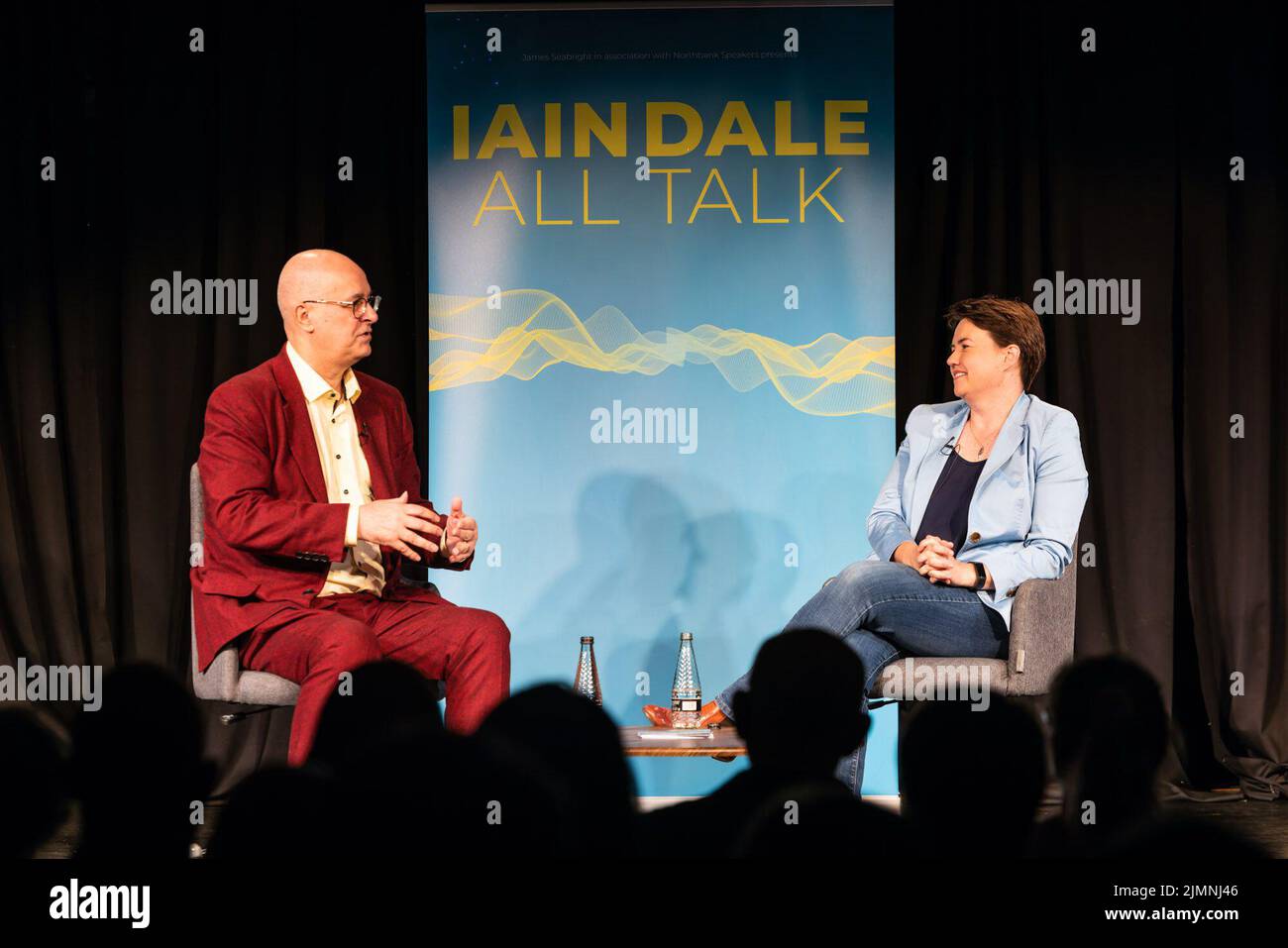 Ruth davidson mit iain dale -Fotos und -Bildmaterial in hoher Auflösung – Alamy