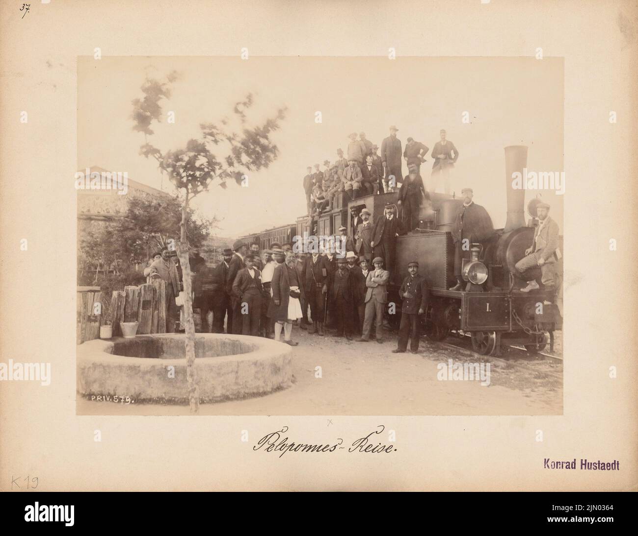 Bahnhof ohne dat -Fotos und -Bildmaterial in hoher Auflösung – Alamy