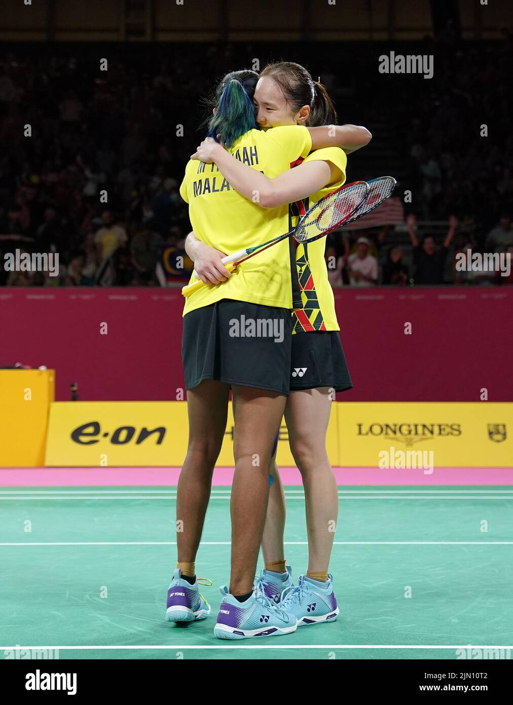 Muralitharan Thinaah und Koong Le Pearly Tan aus Malaysia feiern, nachdem sie am 11. Tag der ...