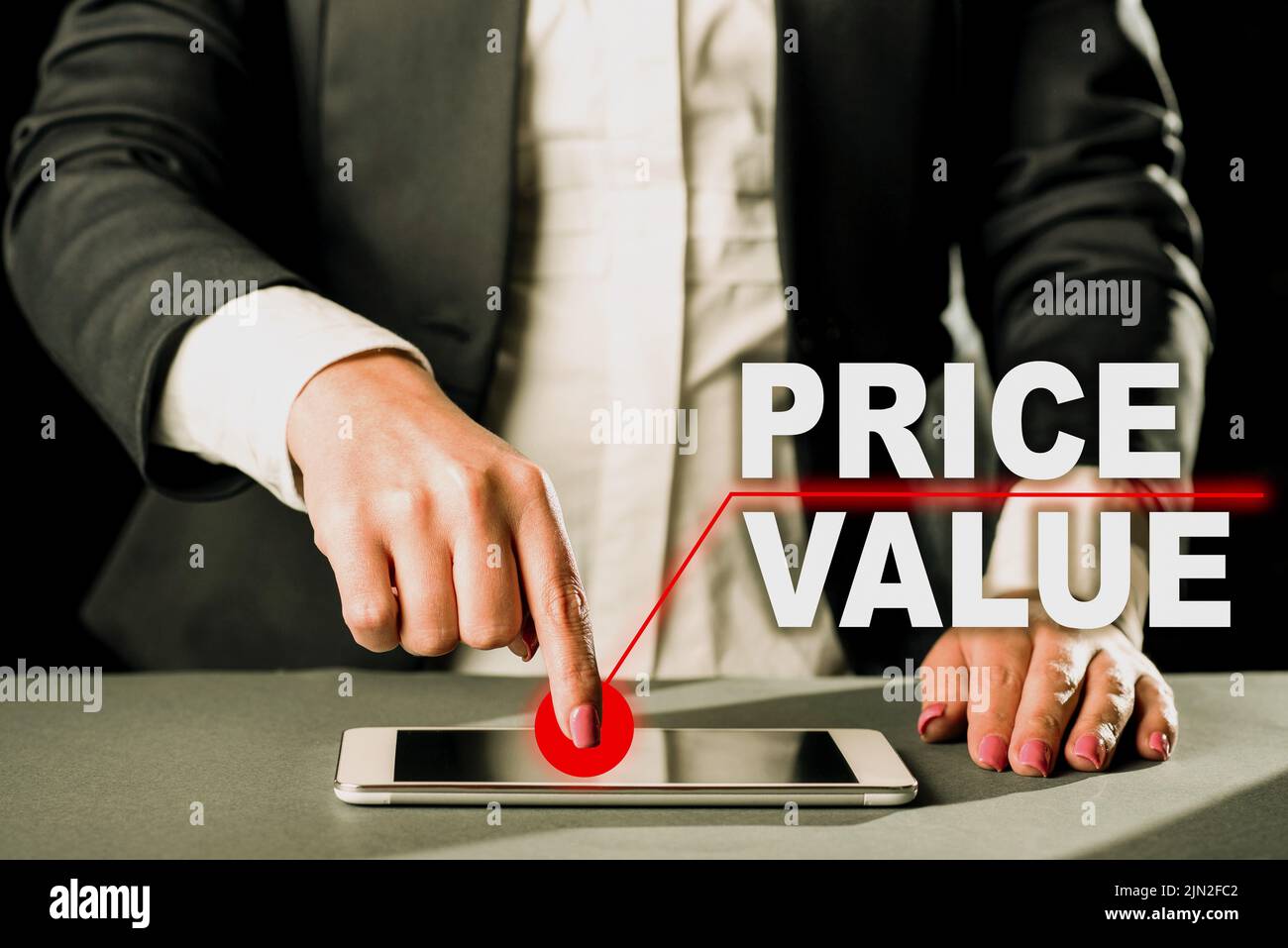 Schild mit Preiswert. Geschäftsstrategie, die die Kosten in erster ...