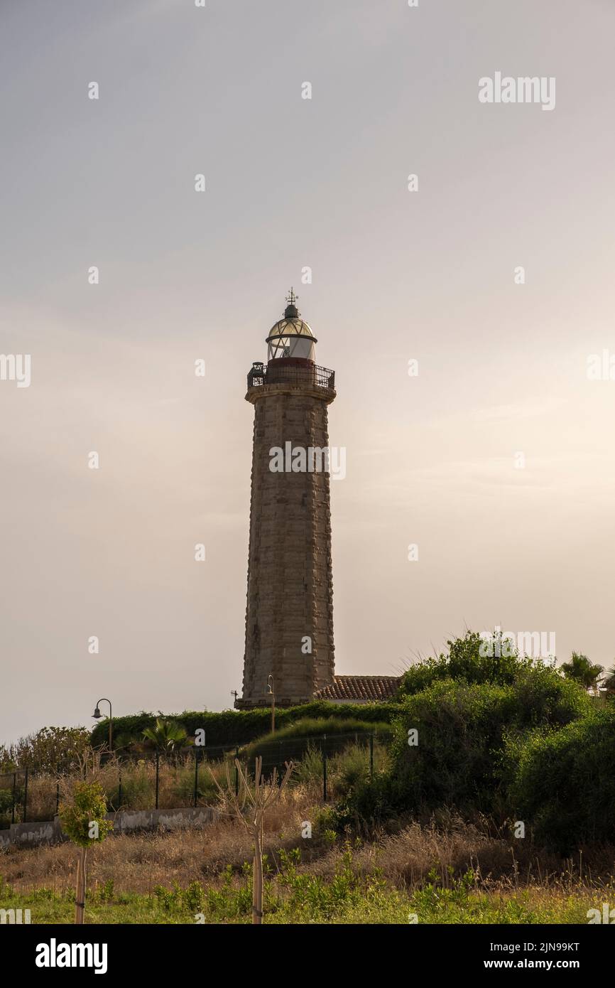 Punta doncella leuchtturm -Fotos und -Bildmaterial in hoher Auflösung ...