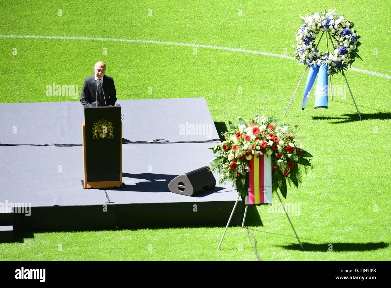 10. August 2022, Hamburg: Fußball: Hamburger SV, Trauerfeier für Uwe ...