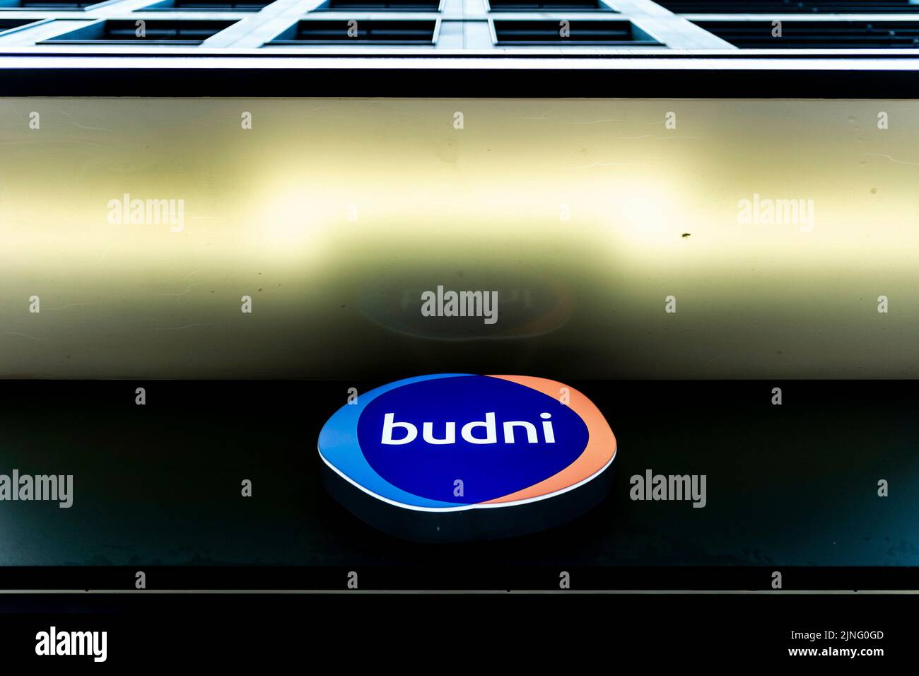 Budni logo -Fotos und -Bildmaterial in hoher Auflösung – Alamy