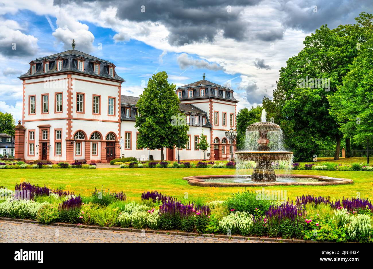 Hanau castle philippsruhe -Fotos und -Bildmaterial in hoher Auflösung ...