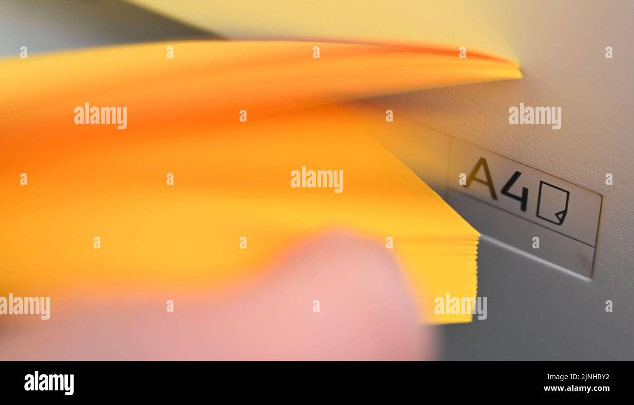 German institute of standardization -Fotos und -Bildmaterial in hoher ...