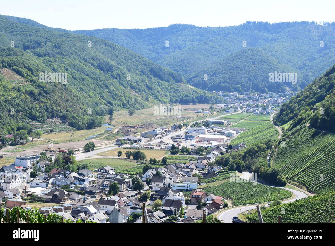 Flut hochwasser ahr -Fotos und -Bildmaterial in hoher Auflösung – Alamy