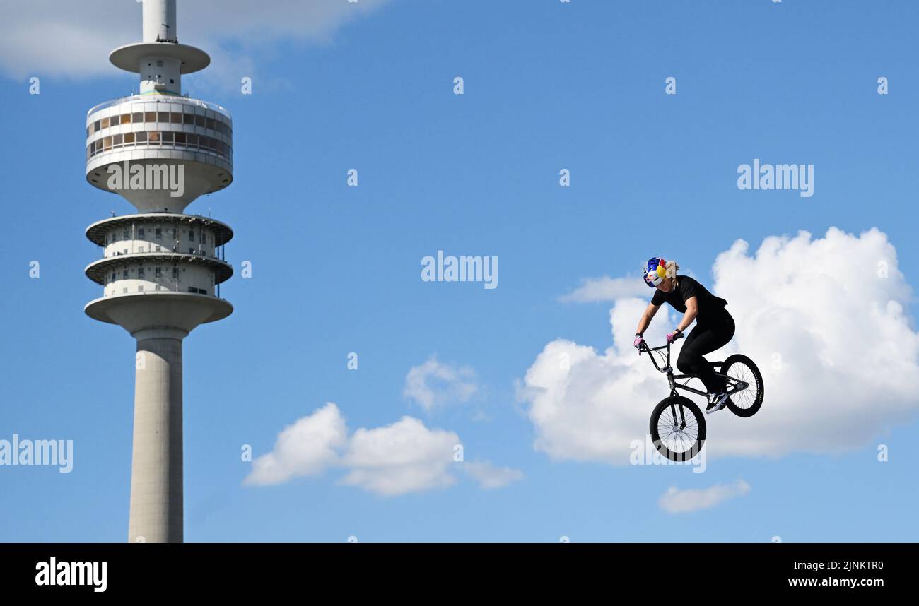 Lara marie lessmann bmx -Fotos und -Bildmaterial in hoher Auflösung – Alamy