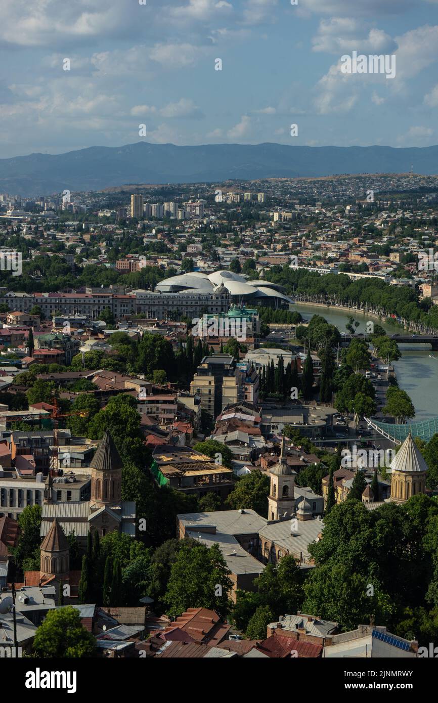 Das Stadtbild von Tiflis mit einer Übersicht über die mittelalterliche ... Das Stadtbild von Tiflis mit einer Übersicht über die mittelalterliche ...