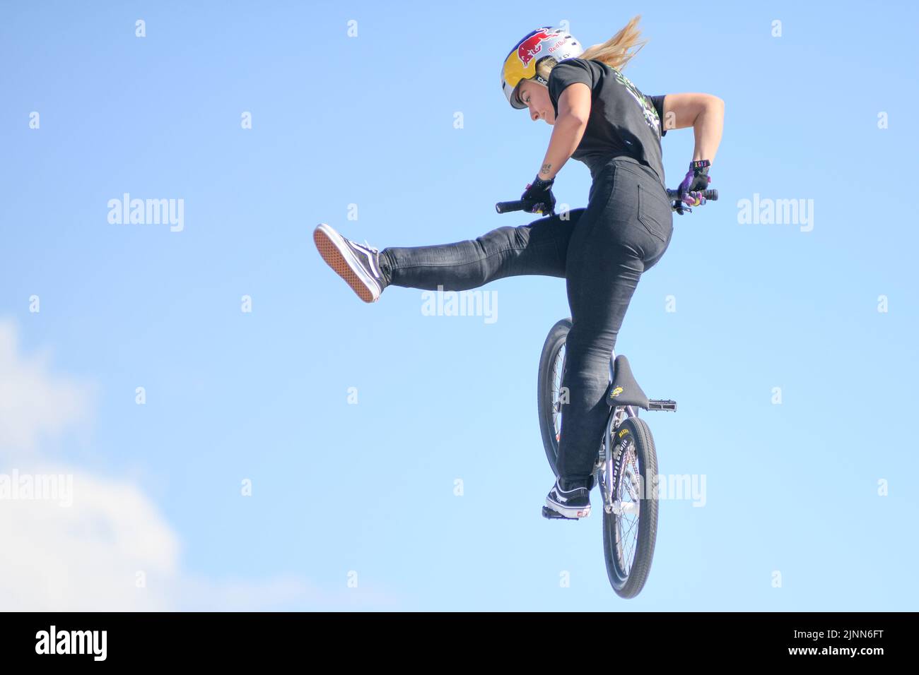 Lara Lessmann (Deutschland). BMX Freestyle Frauen ...