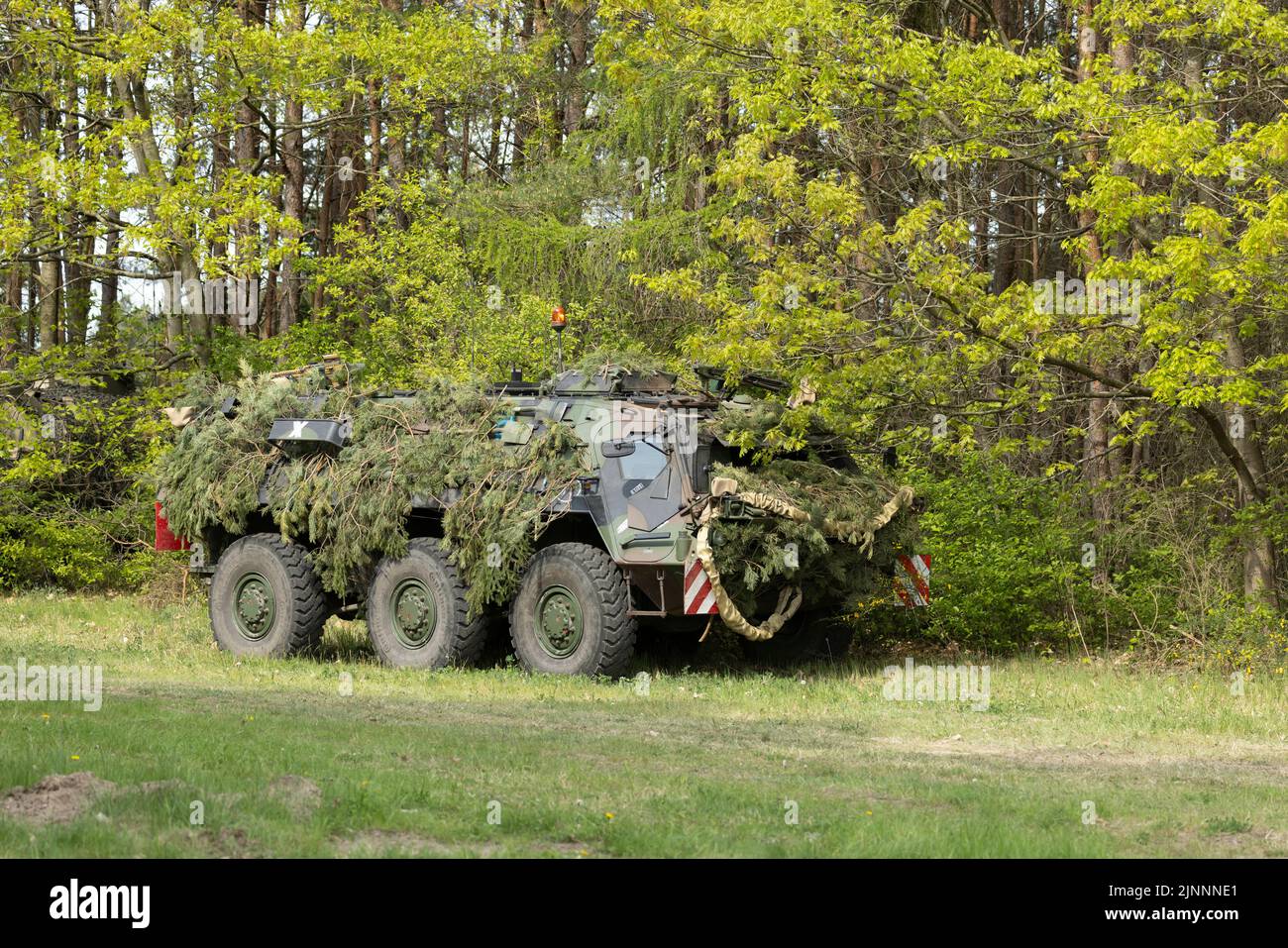 Münster, Deutschland. 10.. Mai 2022. Transport Panzer Fuchs während der ...