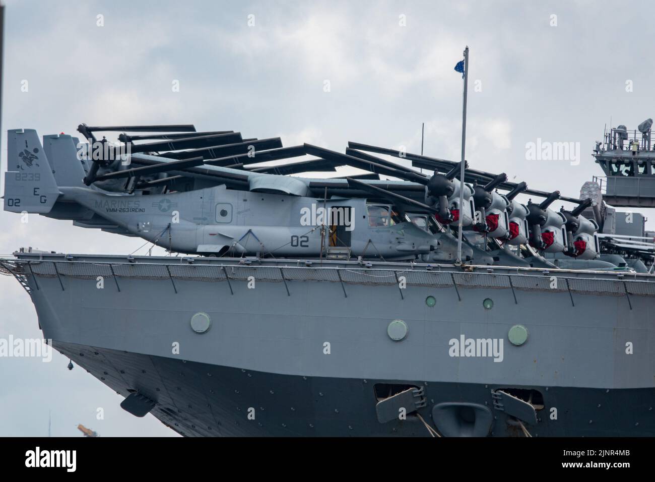 Nato aircraft carrier -Fotos und -Bildmaterial in hoher Auflösung – Alamy