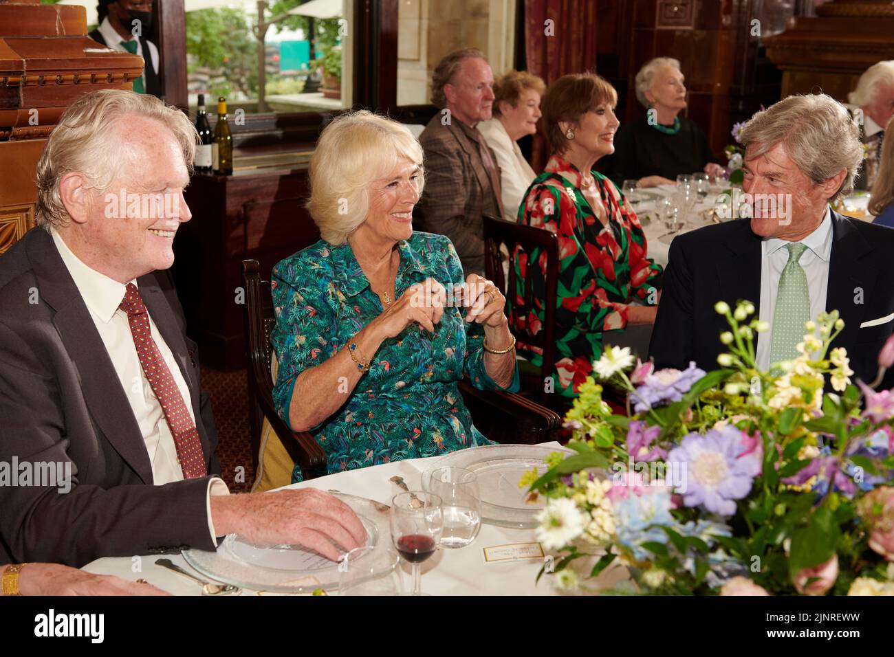 Lord Michael Dobbs; HRH Camilla, Herzogin von Cornwall; Nigel Havers ...