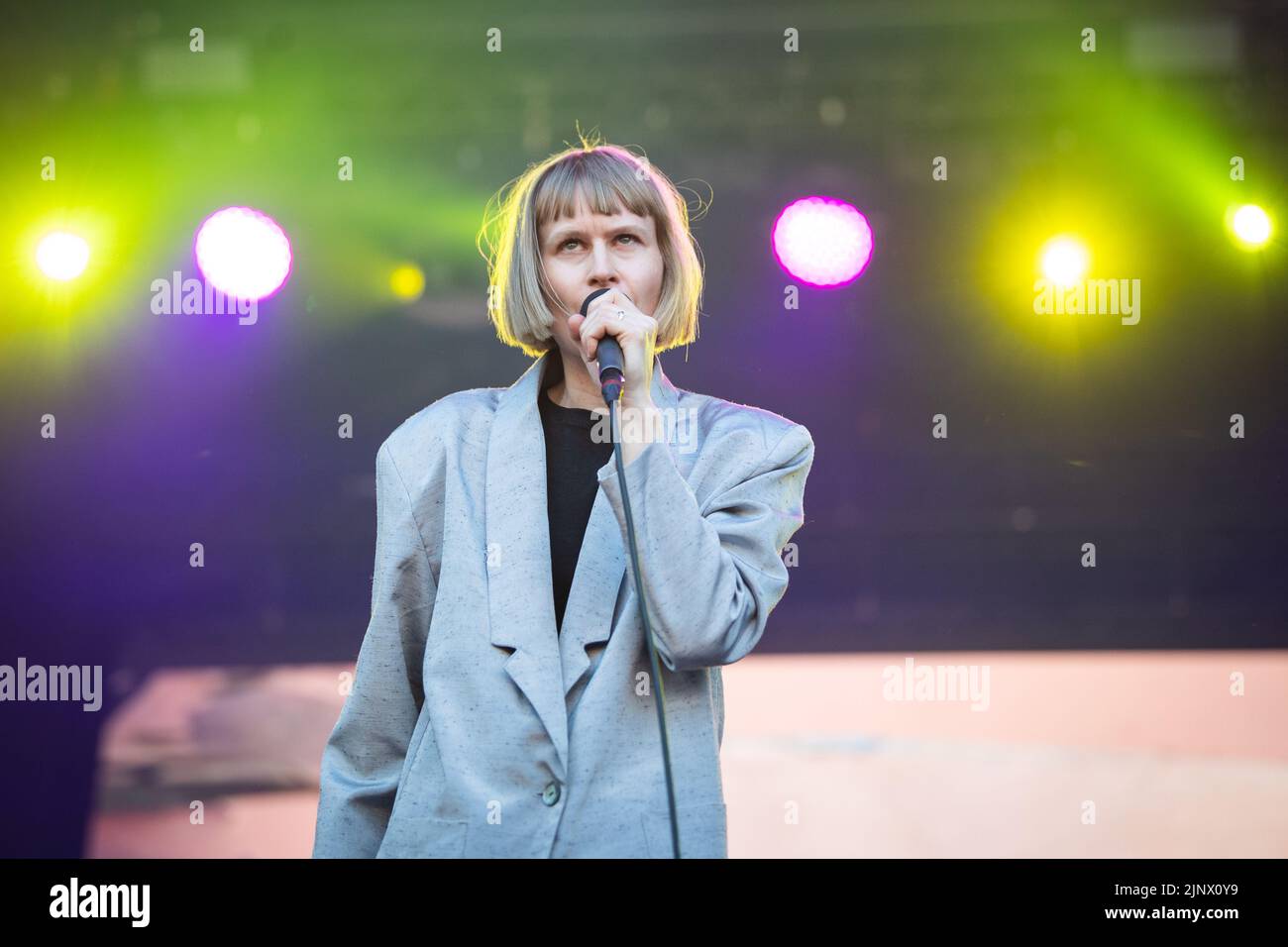 Oslo, Norwegen. 13. August 2022. Die norwegische Sängerin, Songwriterin ...