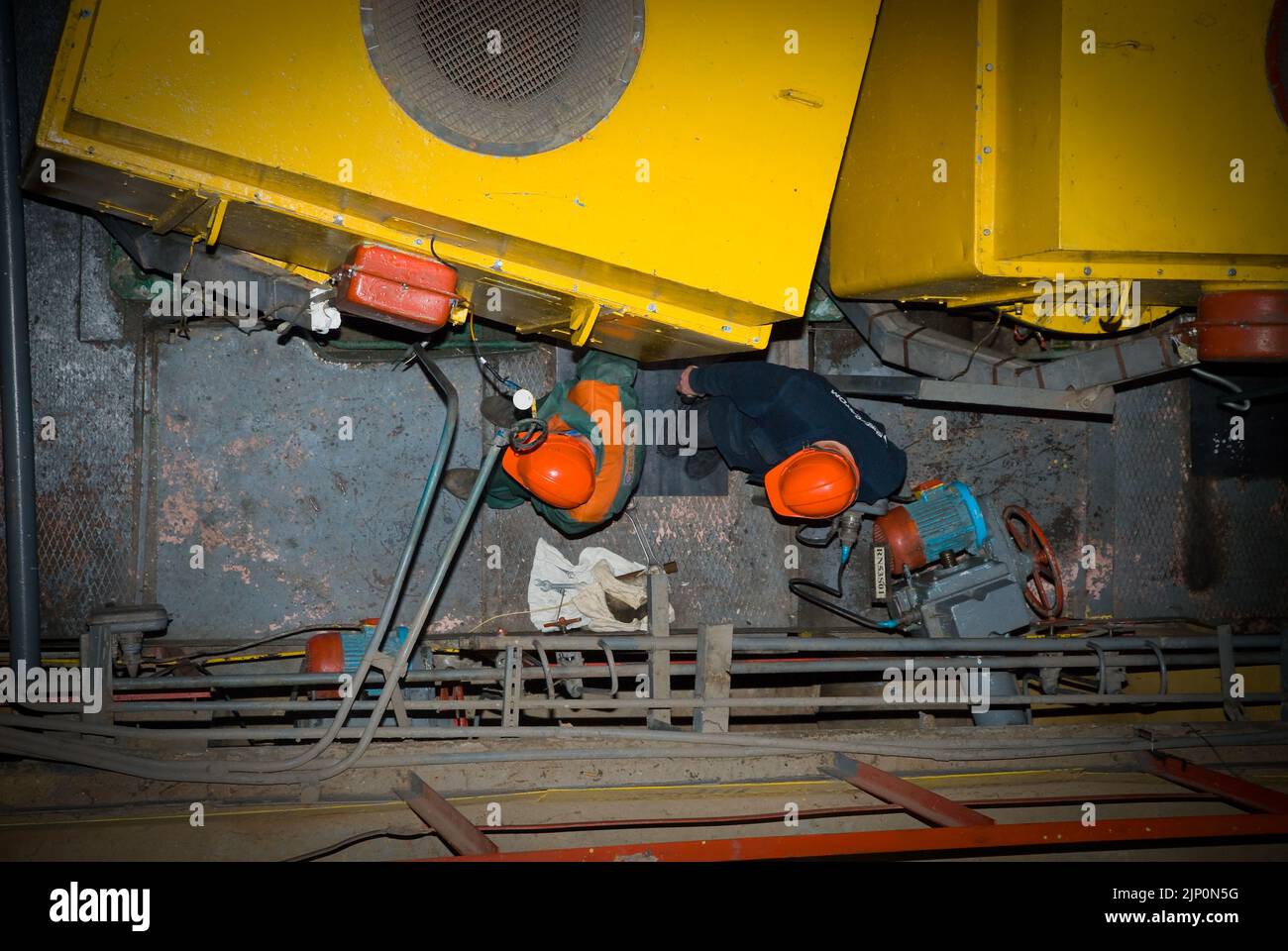 Live cam kernkraftwerk saporoschje -Fotos und -Bildmaterial in hoher ...