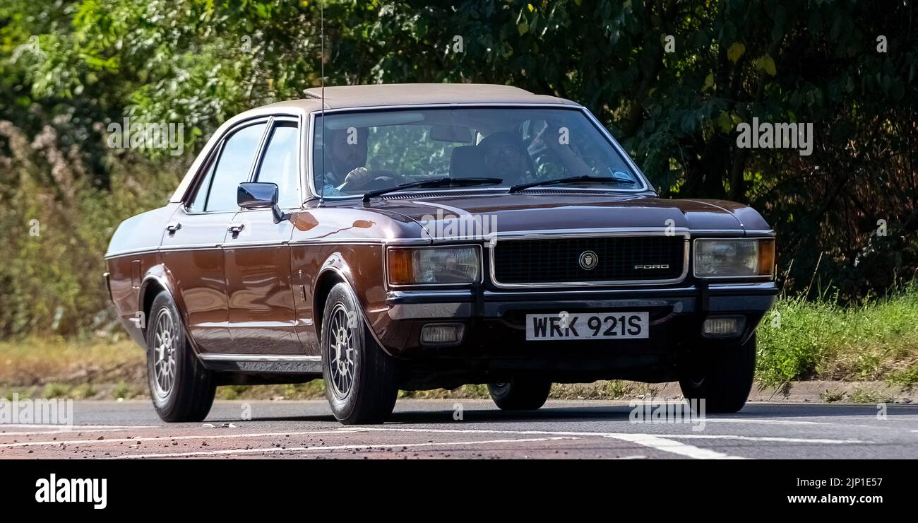Ford granada -Fotos und -Bildmaterial in hoher Auflösung – Alamy