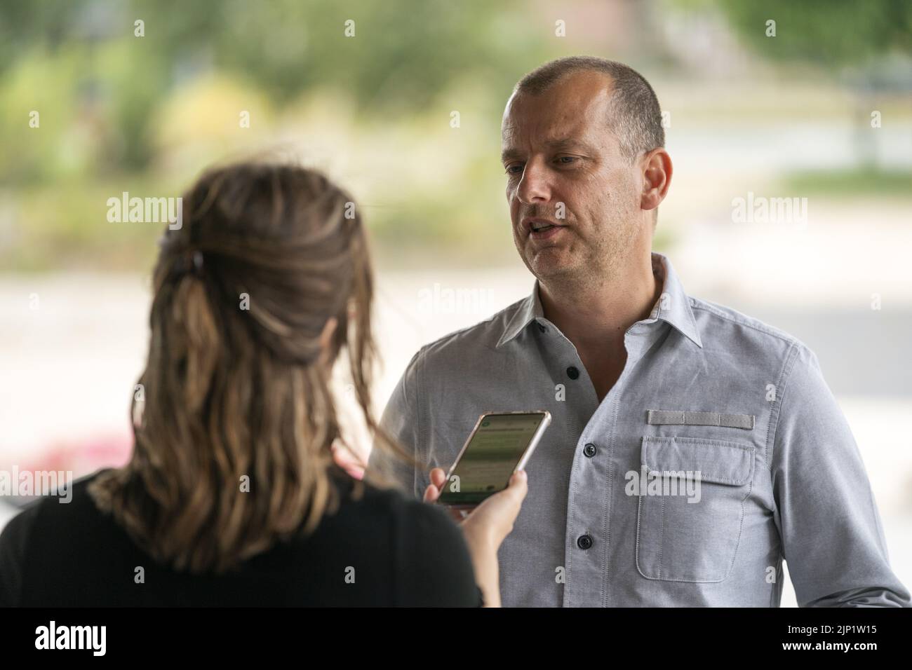 2022-08-15 11:42:09 DEN B.Sc. - Andy Palmen (Greenpeace) kommt für eine ...