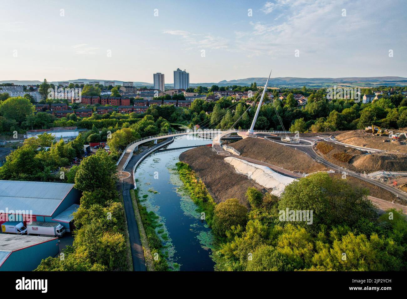 Stockingfield Bridge on the Forth and Clyde Canal in Maryhill Glasgow ...
