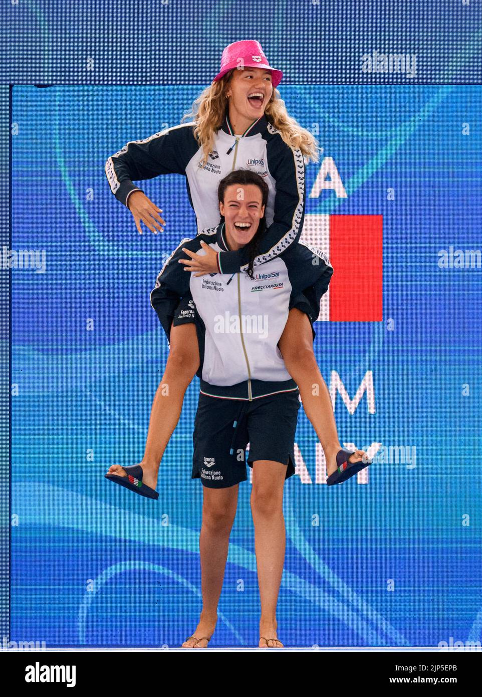 Sala federica r zunino francesca r -Fotos und -Bildmaterial in hoher ...