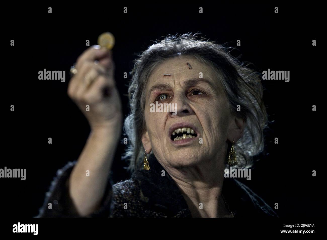 Sam raimi lorna raver -Fotos und -Bildmaterial in hoher Auflösung – Alamy