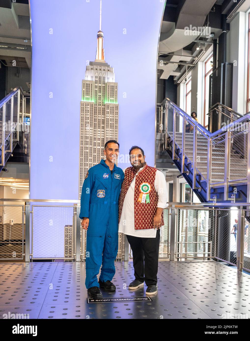 New York, NY - 15. August 2022: Astronaut Raja Chari kommt zu Shankar ...
