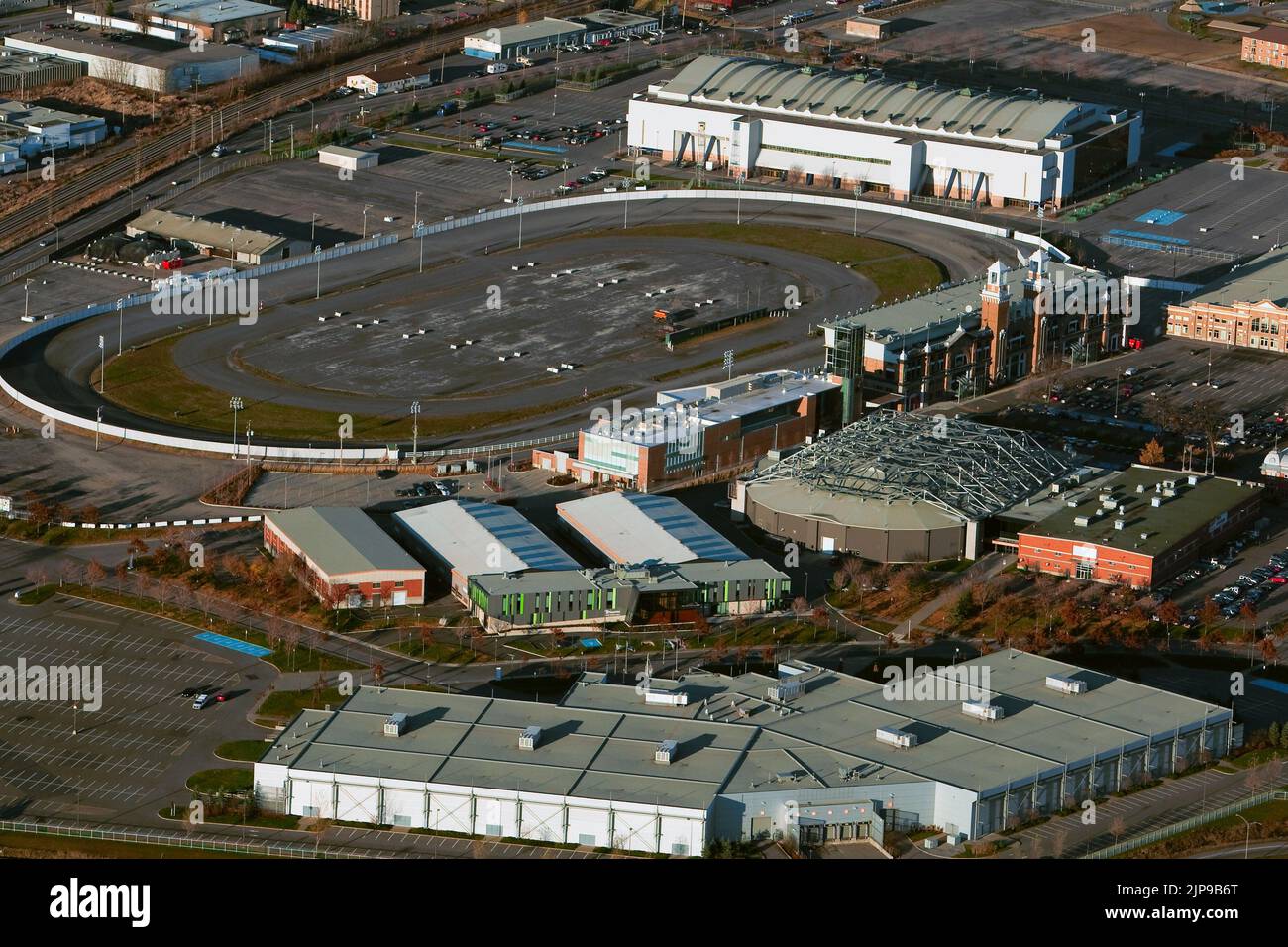 Pavillon de la jeunesse -Fotos und -Bildmaterial in hoher Auflösung – Alamy