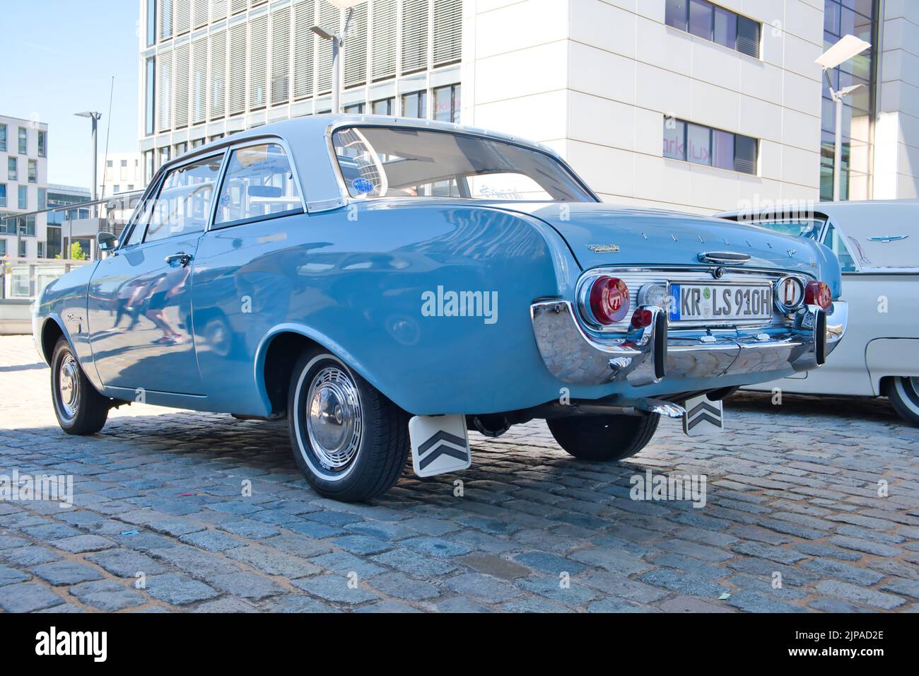Ford Taunus 17m aus den 60er Jahren auf der Oldtimer Show in Köln ...