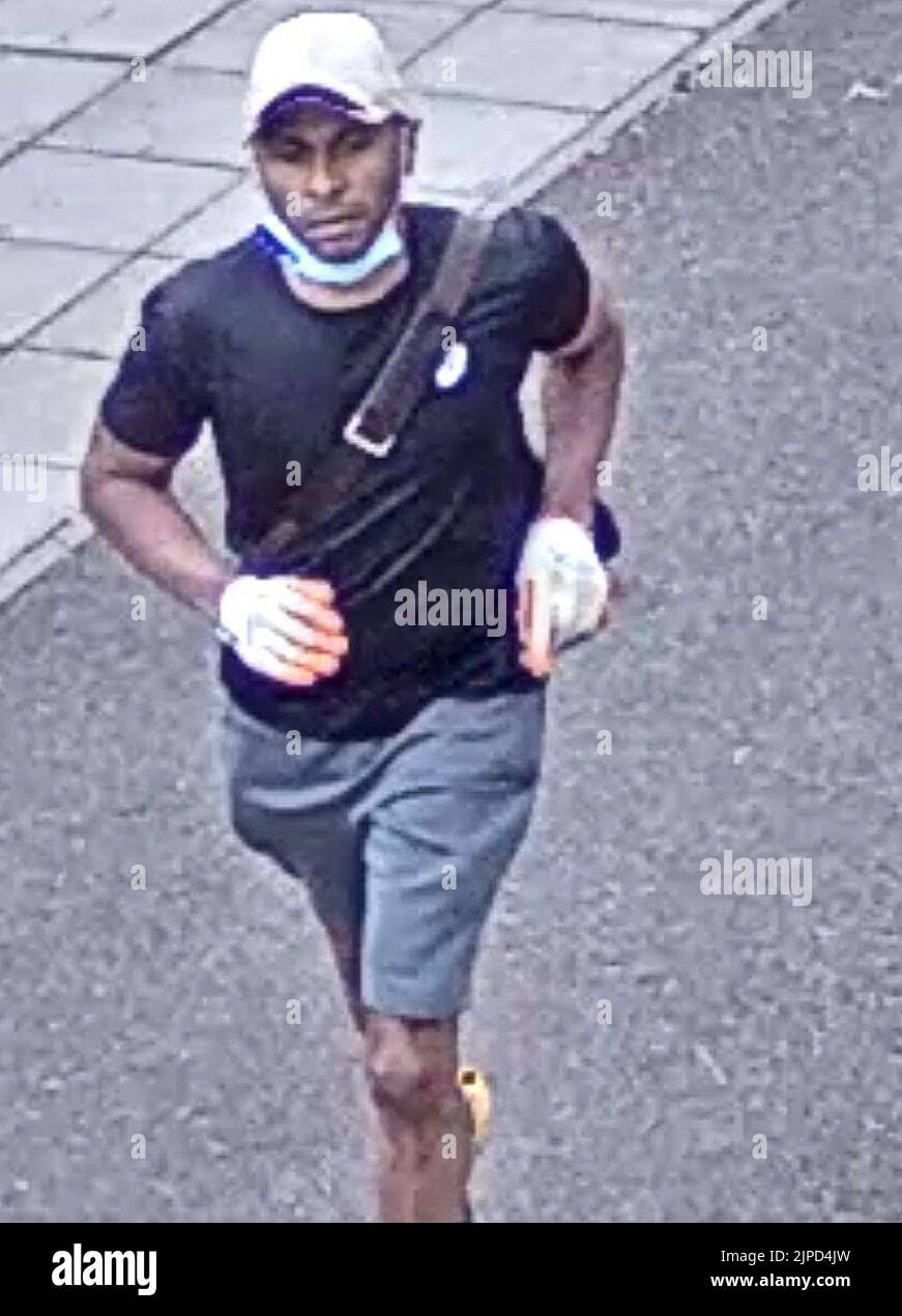 Polizei in shorts -Fotos und -Bildmaterial in hoher Auflösung – Alamy