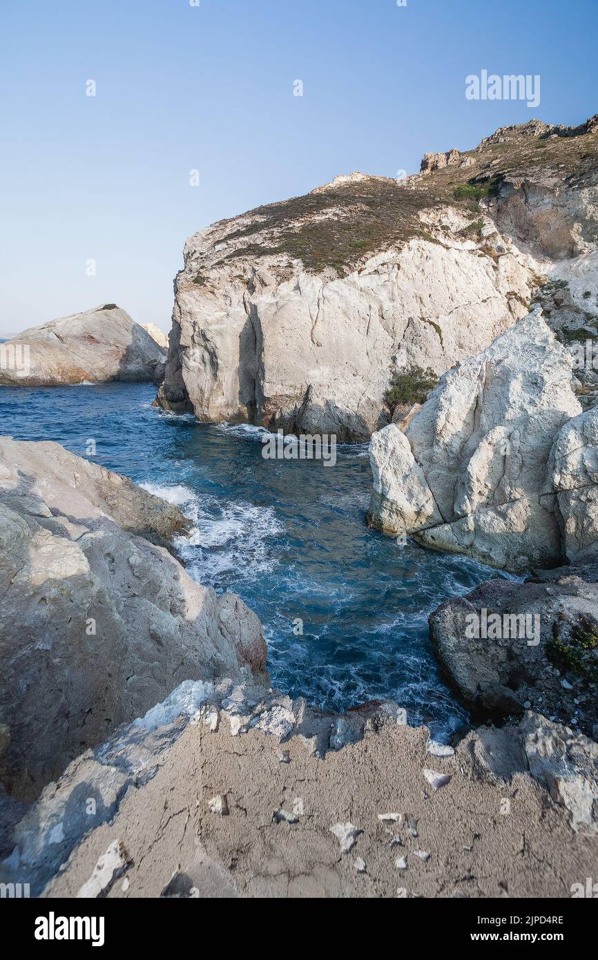 Milos insel kykladen griechenland -Fotos und -Bildmaterial in hoher ...