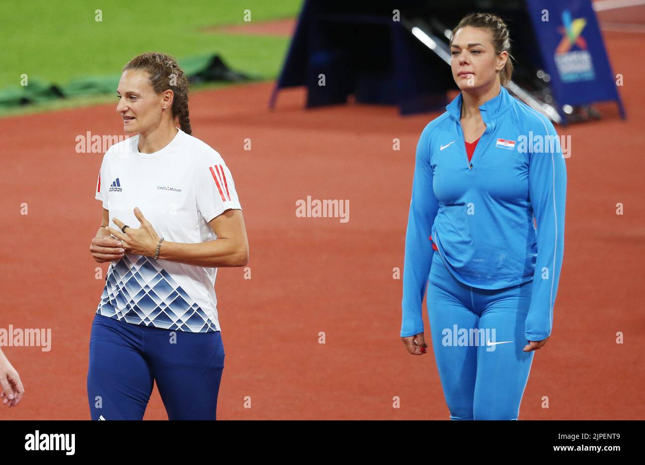 Melina Robert-Michon aus Frankreich, Sandra Perkovic aus Kroatien ...