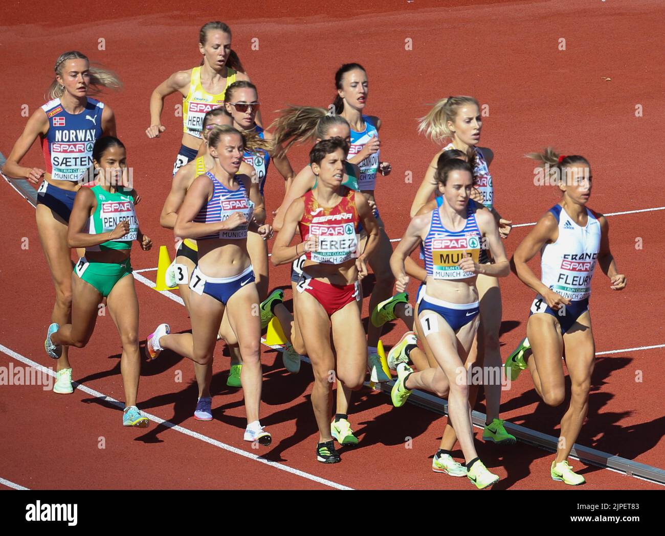 Laura Muir aus Großbritannien, Aurore Fleury aus Frankreich während der ...