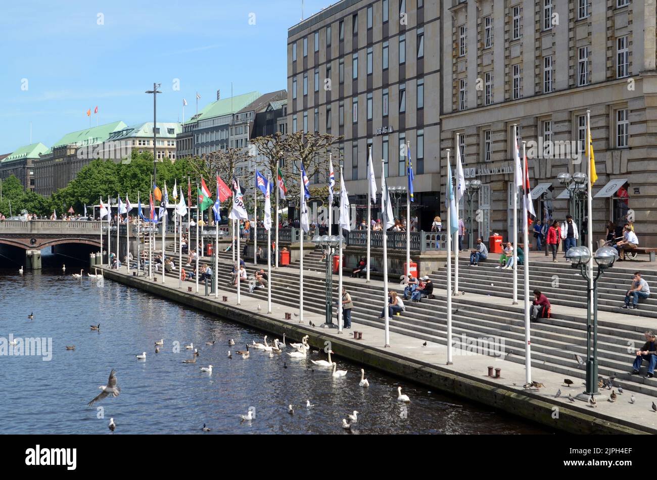 Alster treppe -Fotos und -Bildmaterial in hoher Auflösung – Alamy
