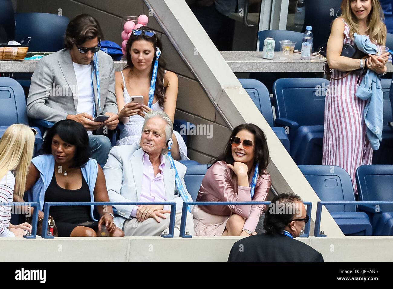 Michael Douglas und Catherine Zeta-Jones sehen am 08. September 2019 in ...