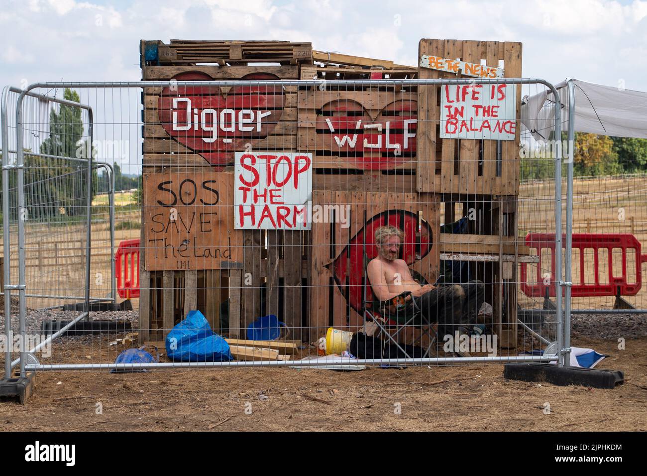 CHERTSEY, Surrey, Großbritannien. 18.. August 2022. Scott Breen, ein ...