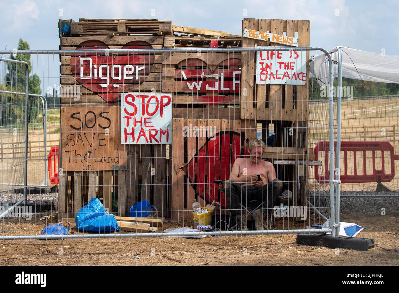 CHERTSEY, Surrey, Großbritannien. 18.. August 2022. Scott Breen, ein ...