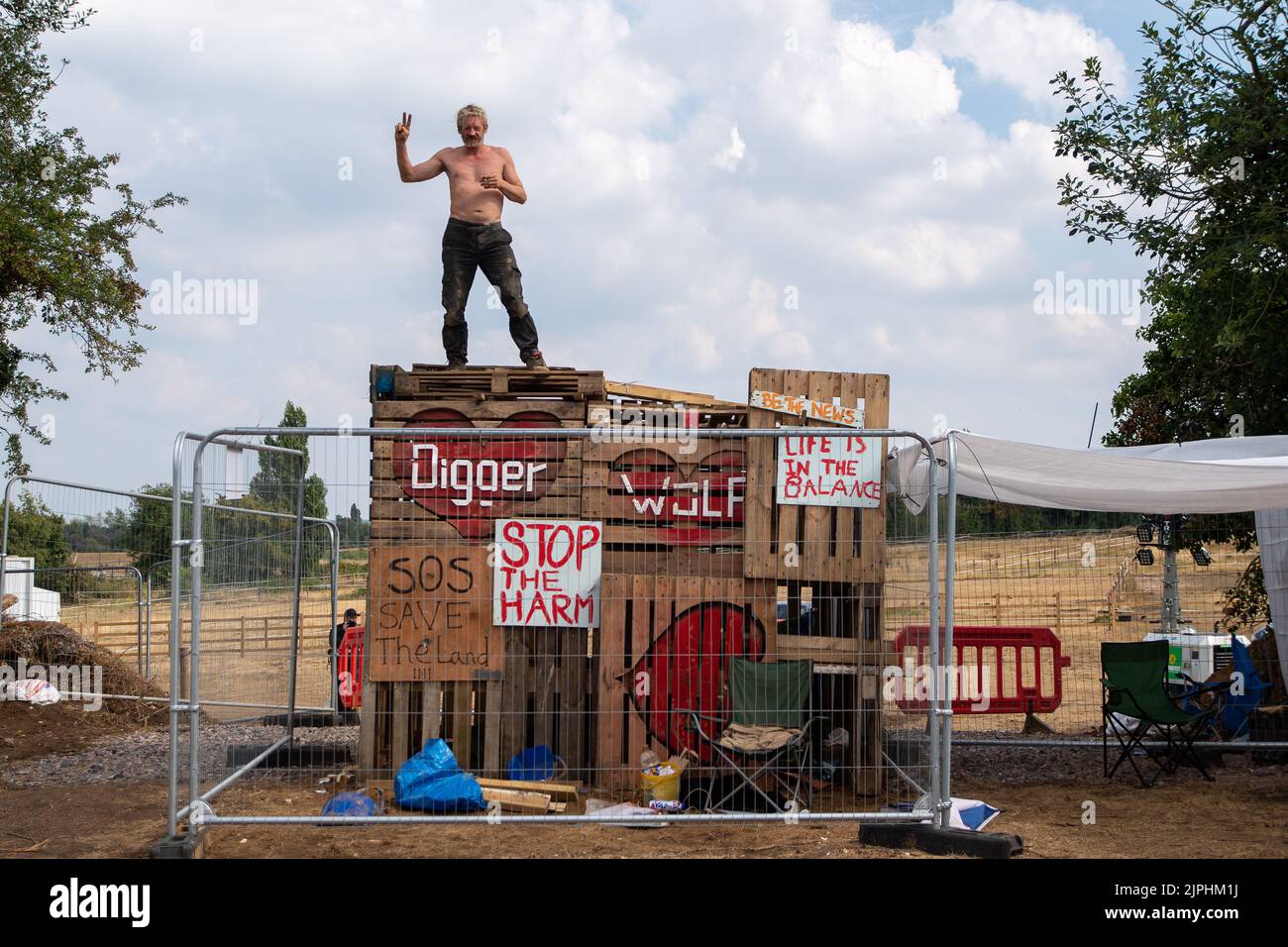 CHERTSEY, Surrey, Großbritannien. 18.. August 2022. Scott Breen, ein ...