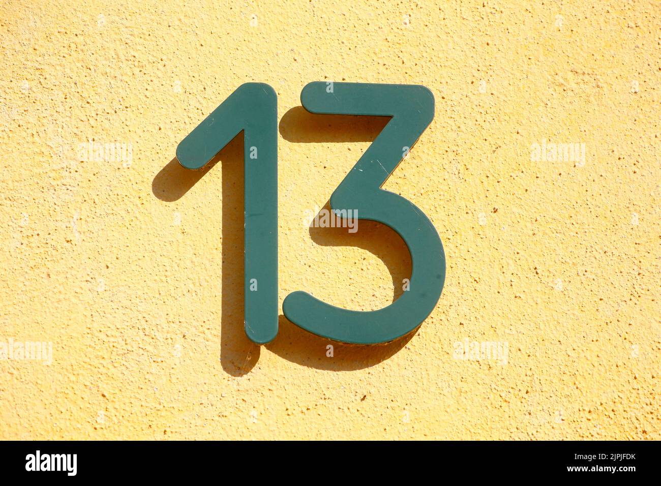 Dreizehn farben -Fotos und -Bildmaterial in hoher Auflösung – Alamy