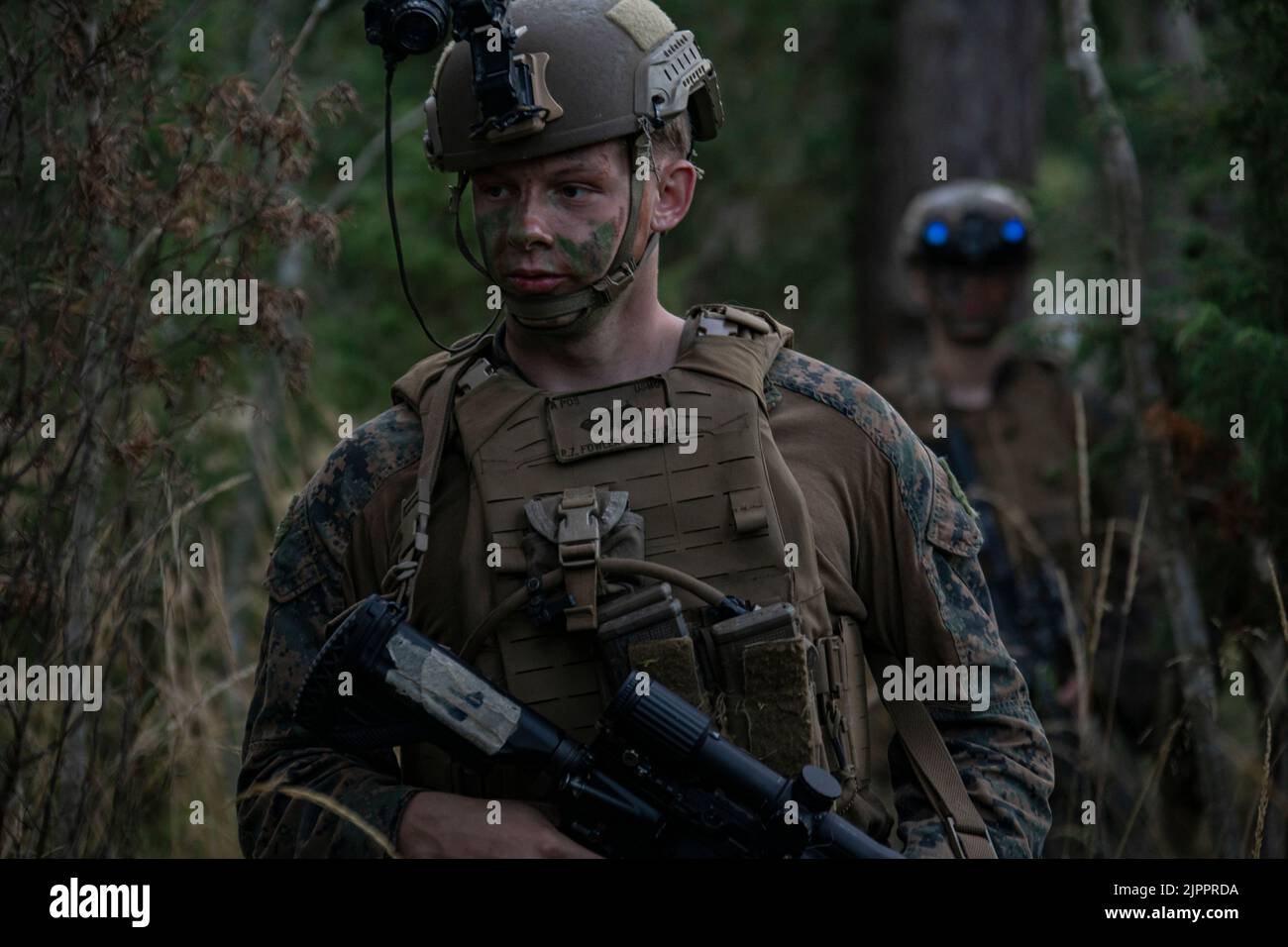 U.S. Marine Corps CPL. Robert Fowler, ein Randalierer des Bataillon Landing Teams 2/6, 22 ...
