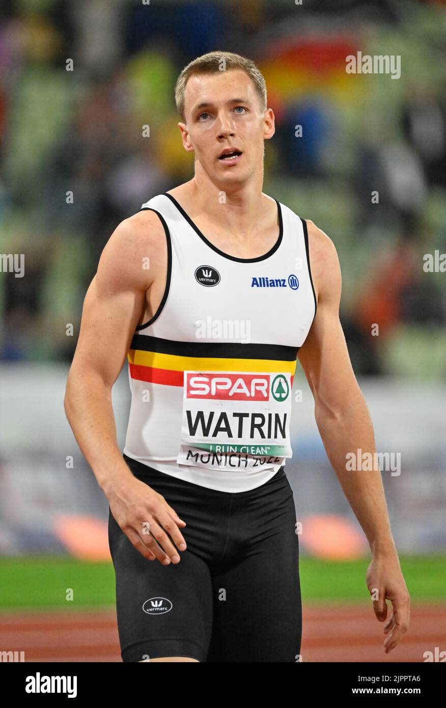 Der Belgier Julien Watrin im Bild nach dem Finale des 400m-Stunden ...
