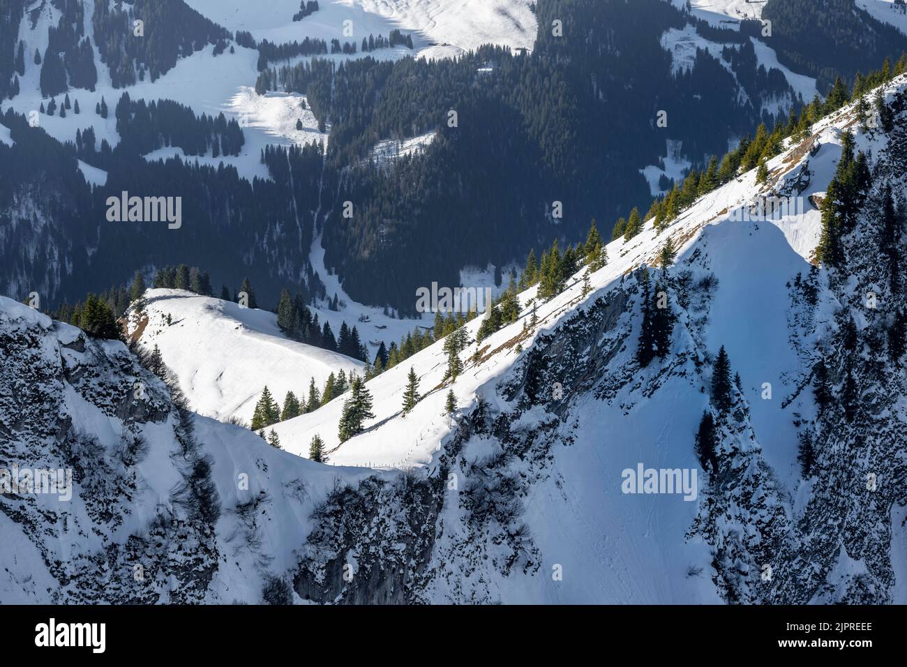 Winter berge bayern -Fotos und -Bildmaterial in hoher Auflösung – Alamy