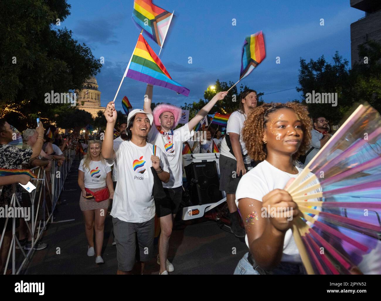 Apple lgbtq mitarbeiter -Fotos und -Bildmaterial in hoher Auflösung – Alamy