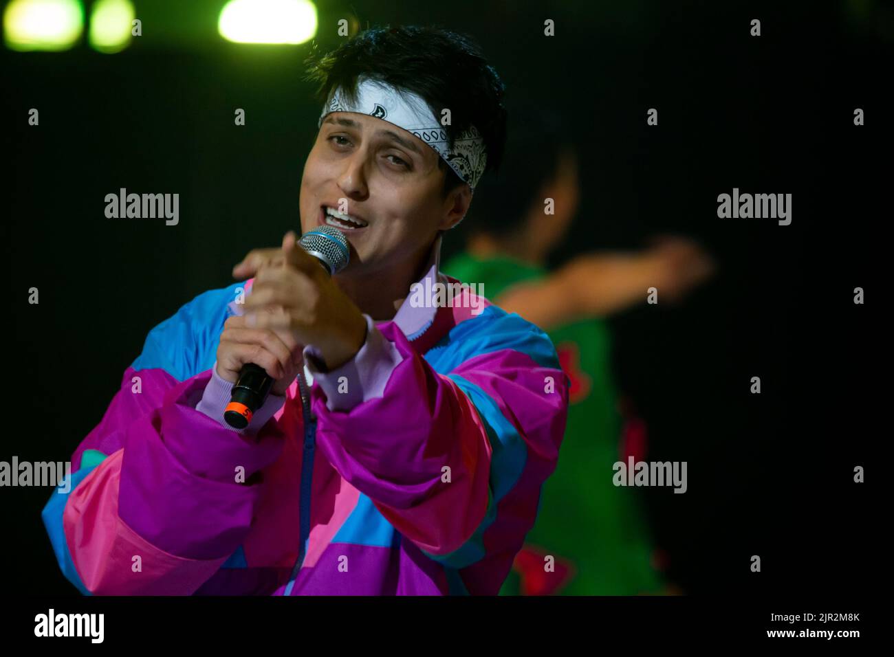 Moskau, Russland. 20. vom August 2022. Sänger Khabib Sharipov tritt bei ...