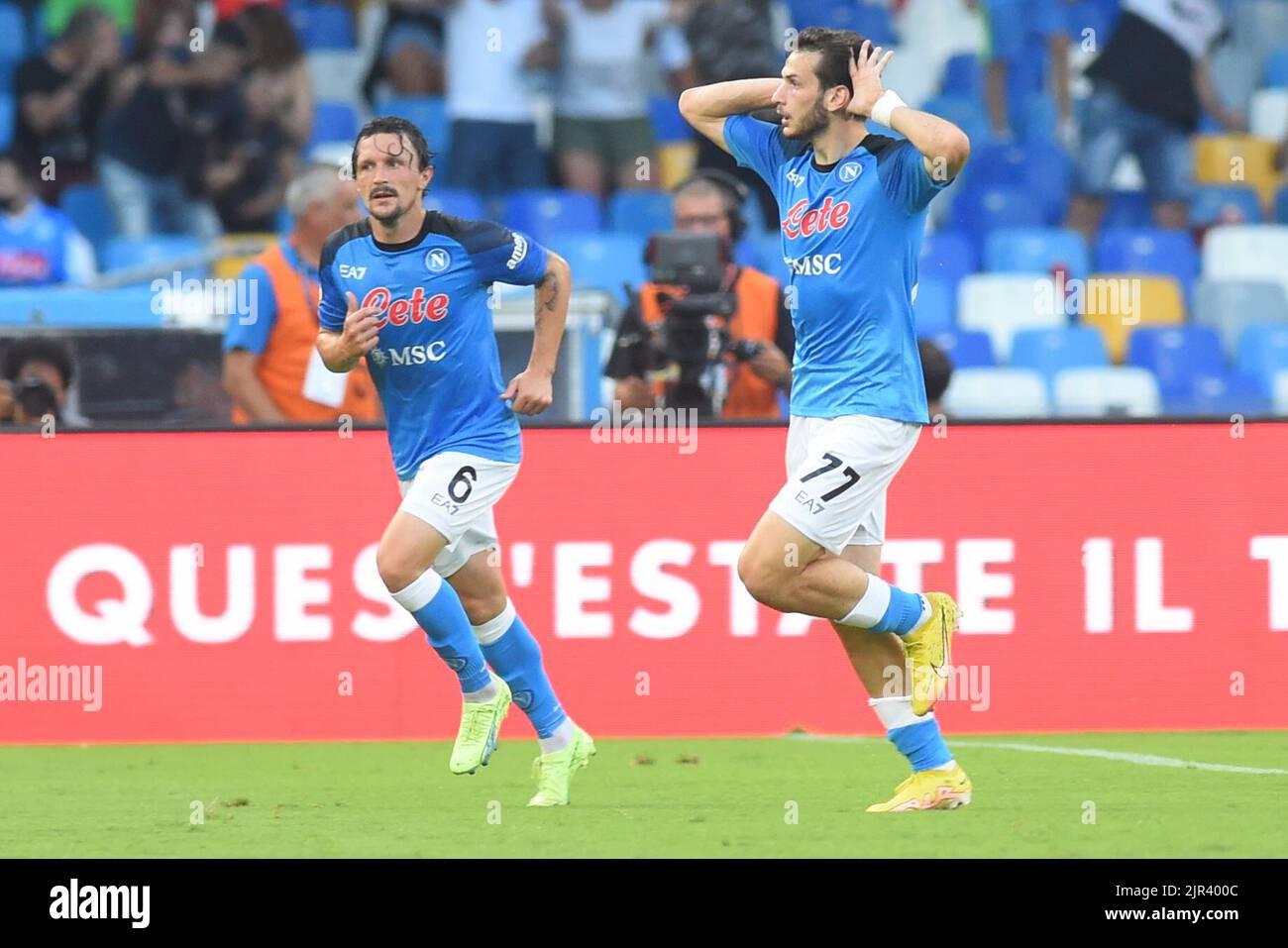 Neapel, Italien. 21. August 2022. Khvicha Kvaratskhelia (SSC Napoli) feiert nach dem Tor während ...