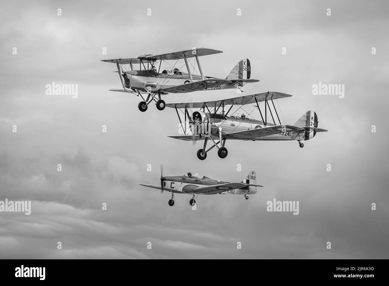 DH82a Tiger Moth, Avro Tutor & Miles Magister bei der Fly Navy Airshow ...