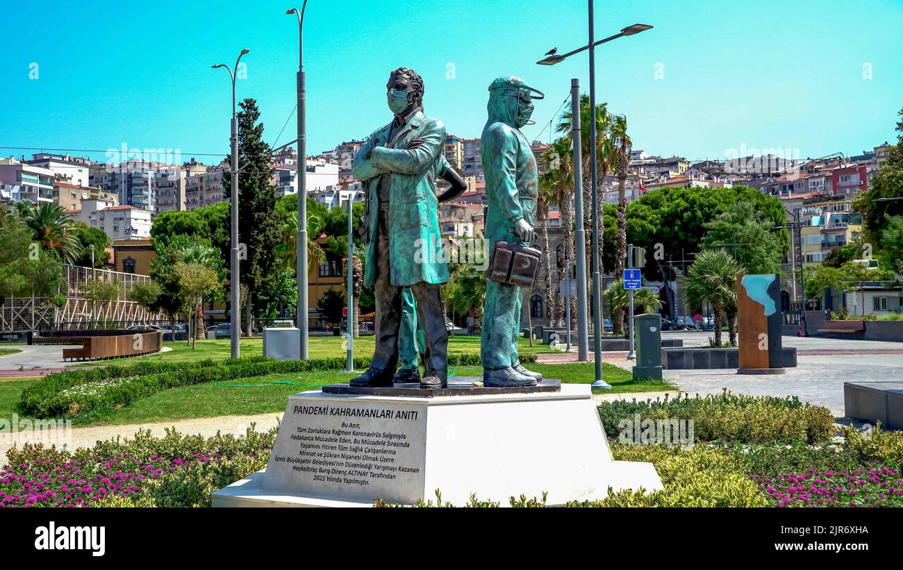 Izmir, Türkei, Türkei. 16. August 2022. Das „Pandemic Heroes Monument ...