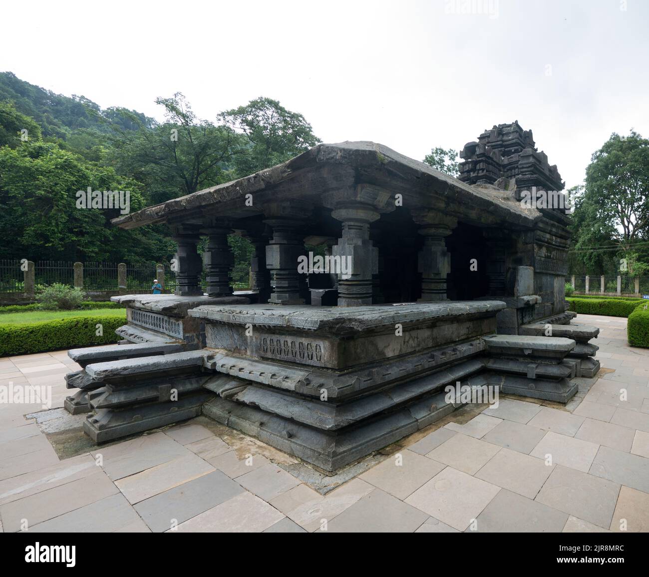 Mahadeva Tempel Tambdi Surla ist ein Shaivite Tempel aus dem 12 ...