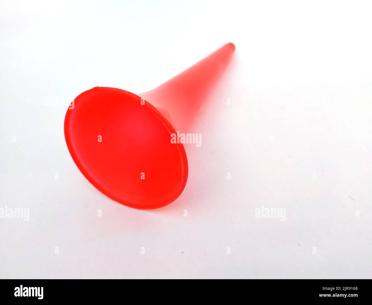 Plastic horn -Fotos und -Bildmaterial in hoher Auflösung – Alamy