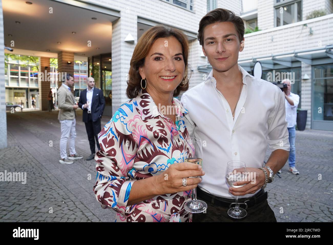 Max suhr -Fotos und -Bildmaterial in hoher Auflösung – Alamy