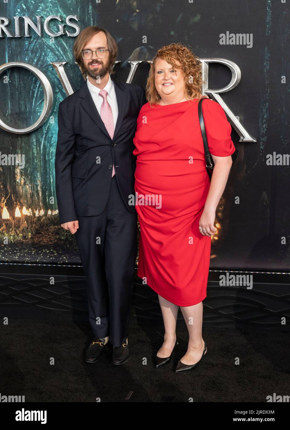 New York, NY - 23. August 2022: Justin Doble und Paige Doble nehmen an ...