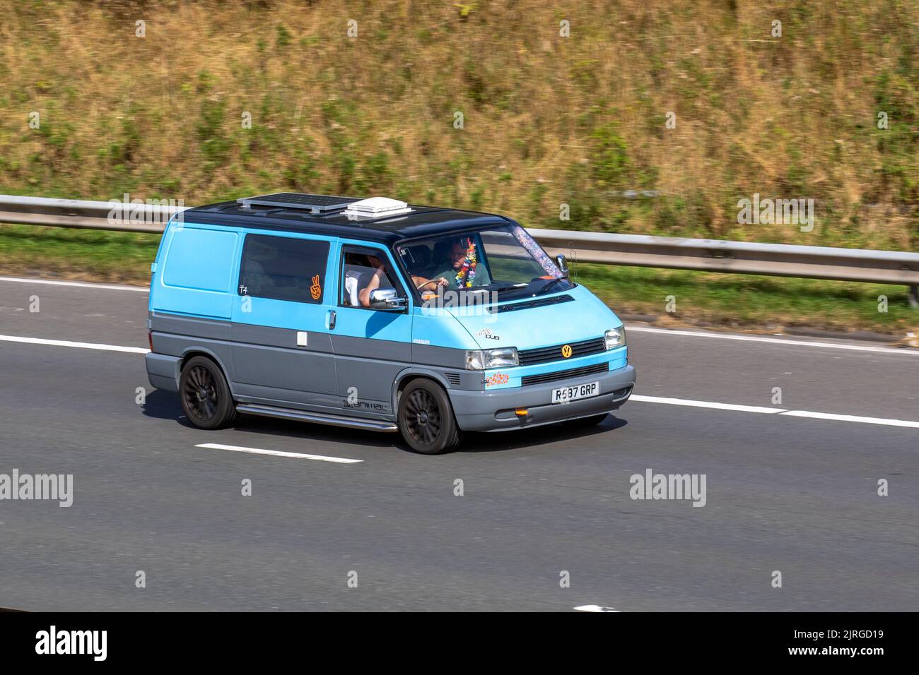 Vw t4 800 spezial swb wohnmobil -Fotos und -Bildmaterial in hoher ...